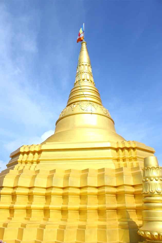 Nelligala International Buddhist Center - Lovidhu
